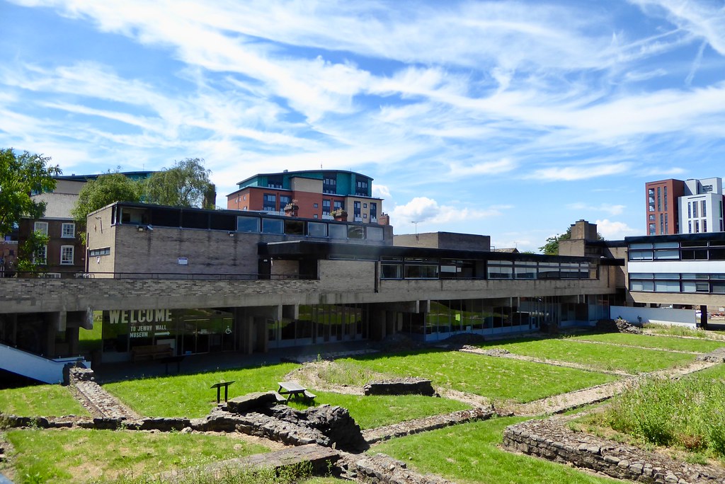 A Roman water tank at Jewry Wall Museum – ULAS News