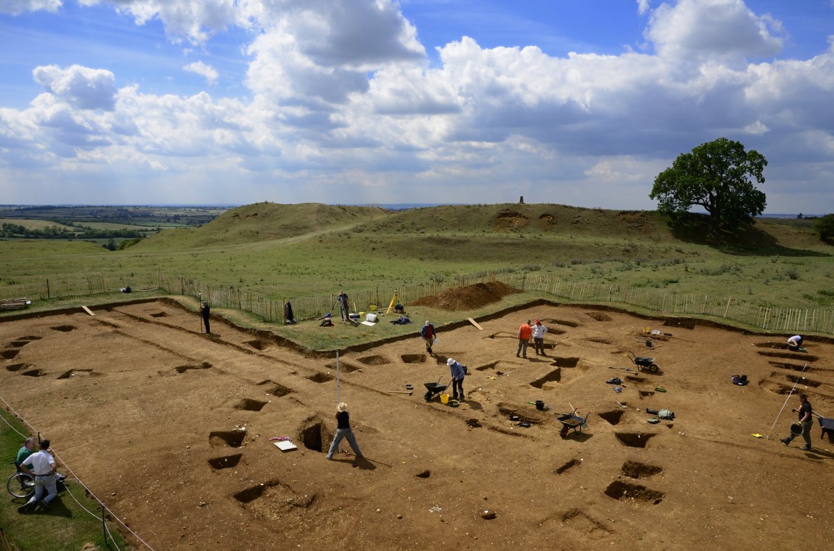 Burrough Hill Iron Age Hillfort Self-Guided Walk – ULAS News